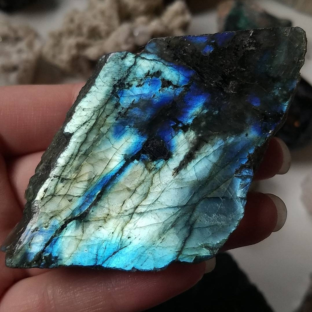 Slabs + Slices – Gaia's Radiant Gems